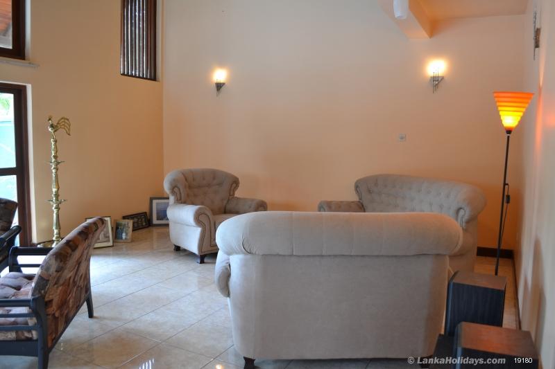 Self Catering Villas in Homagama - Stunning Villa Close to Southern ...