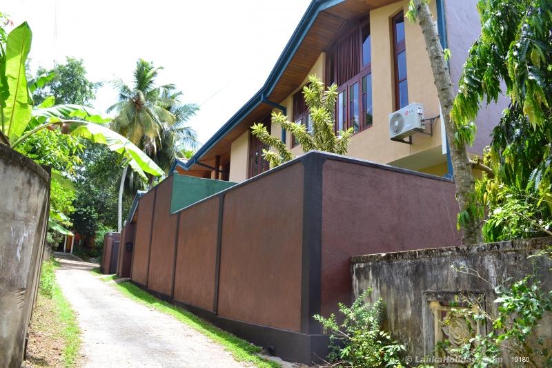 Self Catering Villas in Homagama - Stunning Villa Close to Southern ...