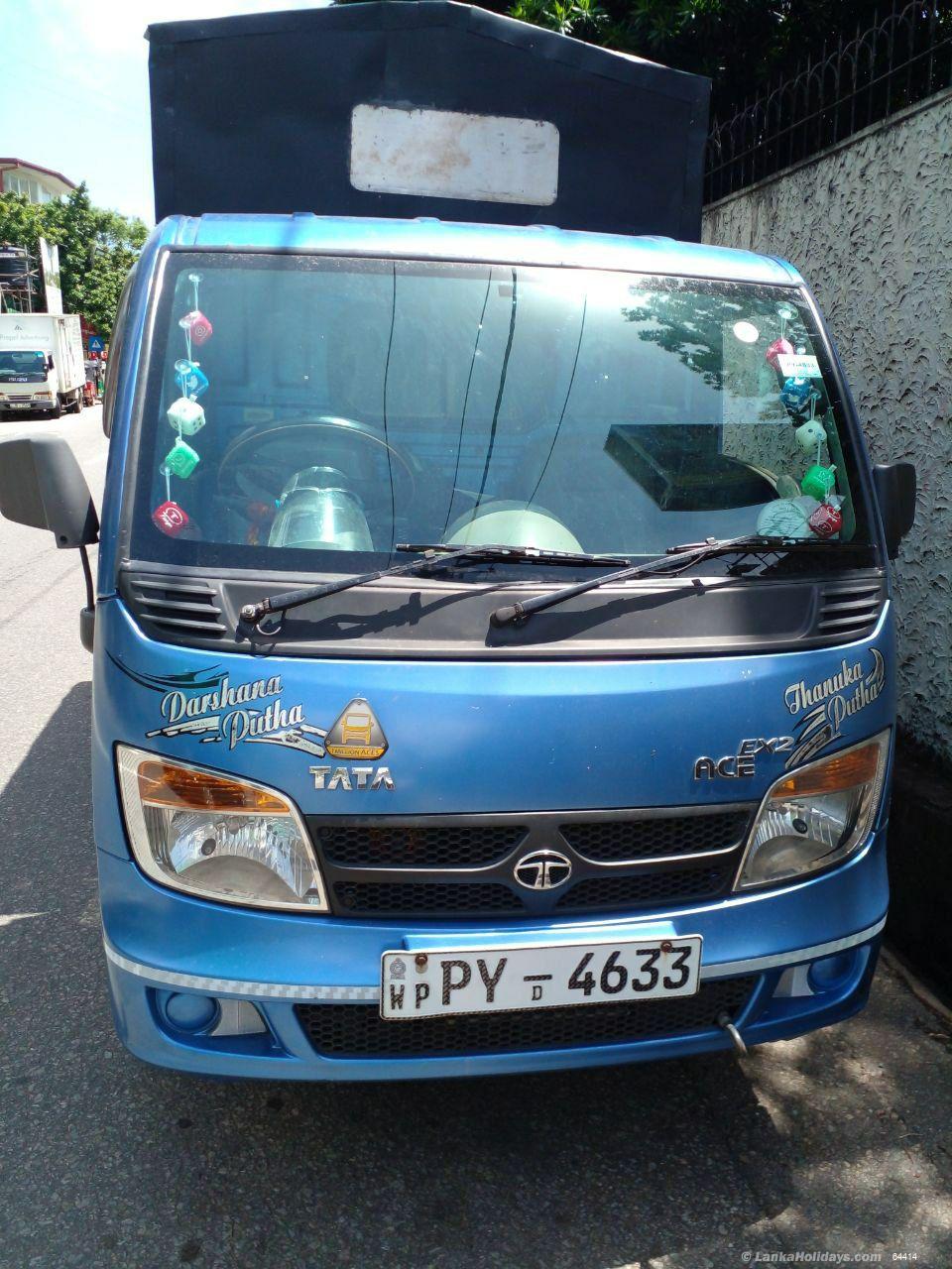 Sri Lanka Lorry Rentals/Hire - Lorry Hire service | Batta Lorry | full body Lorry | House Mover ...