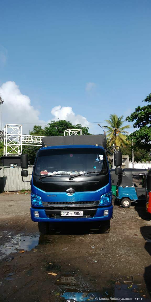 Sri Lanka Lorry Rentals/Hire - Lorry Hire service | Batta Lorry | full body Lorry | House Mover ...