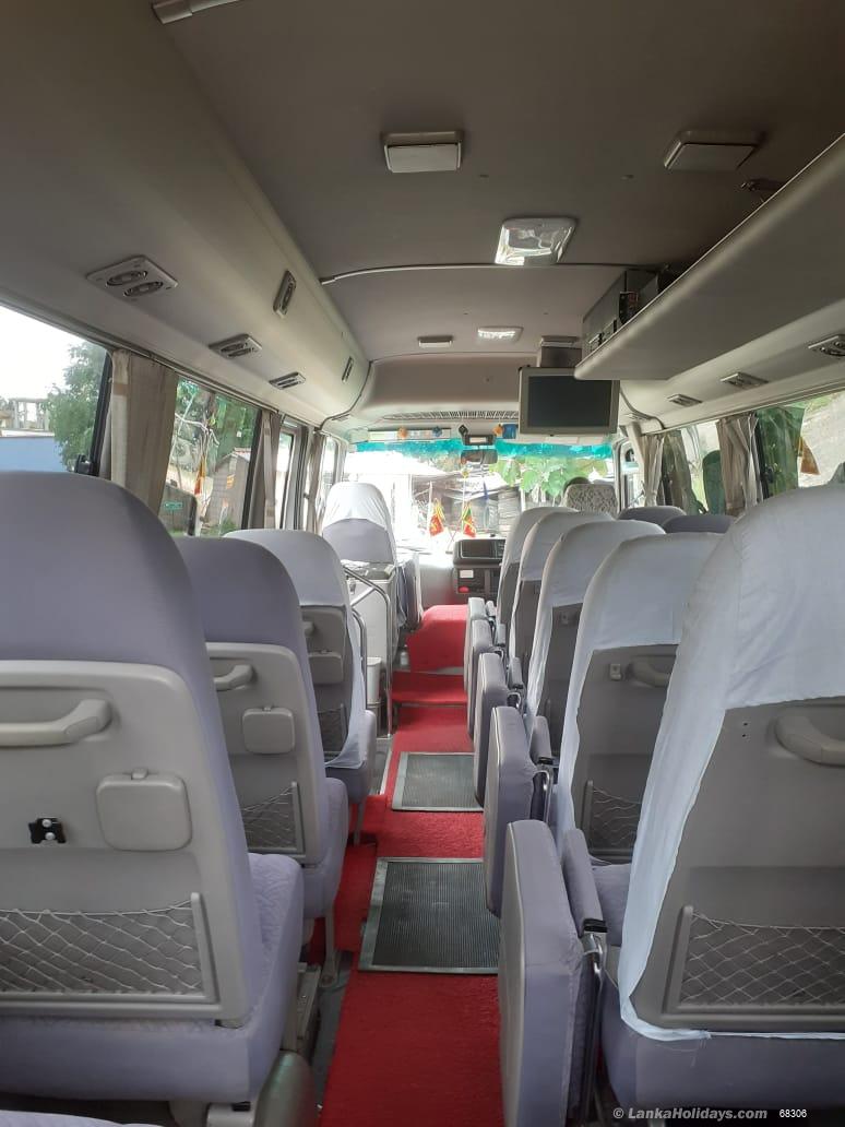 Sri Lanka Bus/Coach Rentals/Hire - A/C bus for hire